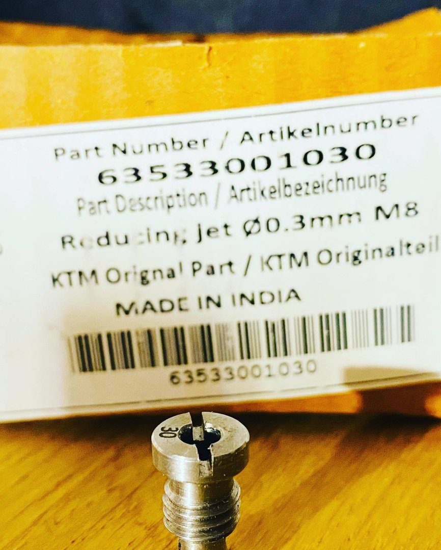 RALLY-MOTOR KTM LC8 790-890 Reducer Clutch Oil Jet (Larger Size 0.5mm ...